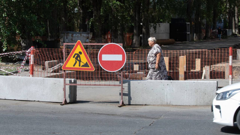 «С утра нас бодрит»: как тысячи томичей пятый месяц живут без горячей воды